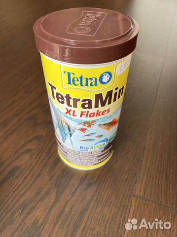 Корм для рыбок tetramin