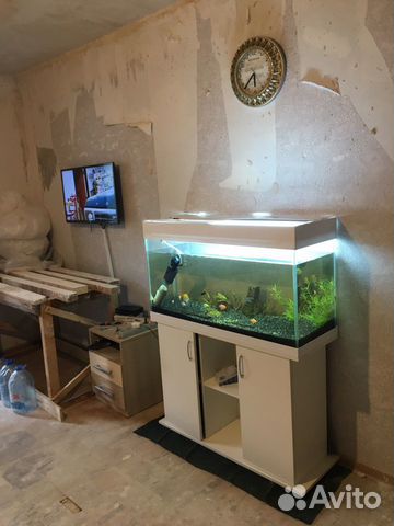 Продам Аквариум на 200 л готовый с тумбой