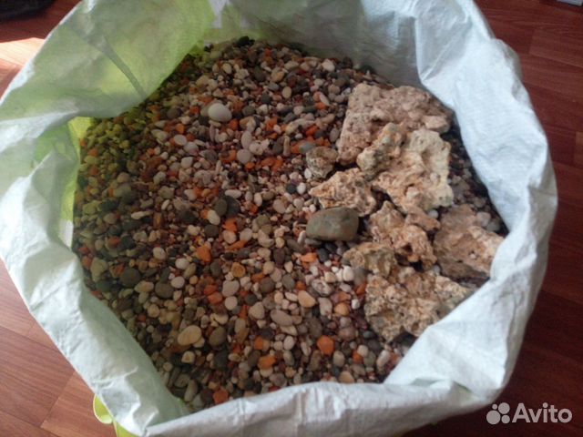 Грунт, декорации, коряги. Возможен обмен