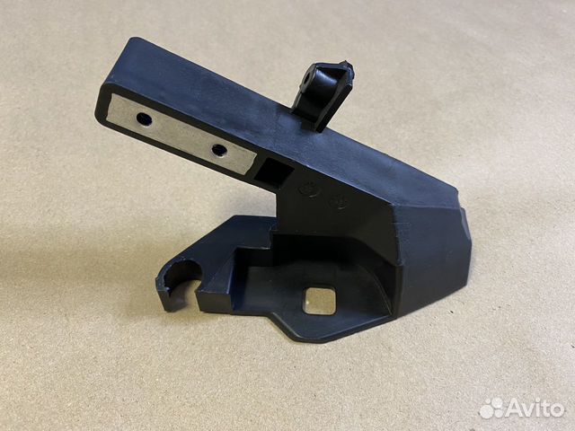 Держатель Mercedes W205 Кронштейн панели C205 купить в Москве MERCEDES ...